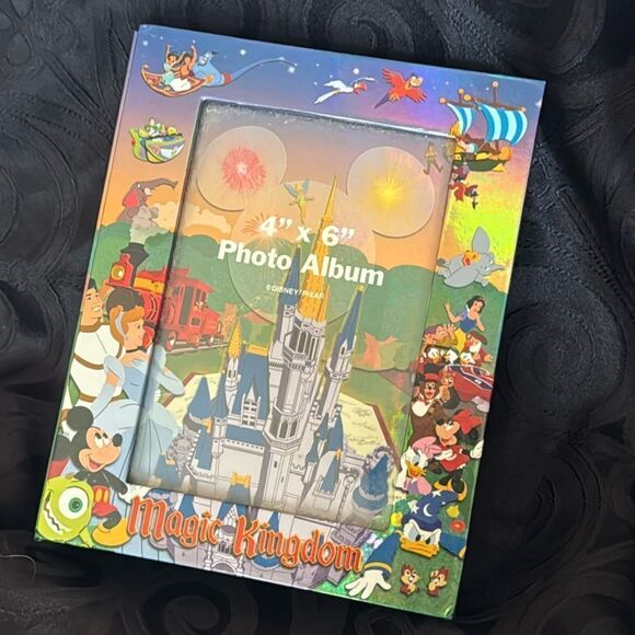 Disney | Accents | Disney Magic Kingdom 7 X55 Photo Album With 4 X 6 ...
